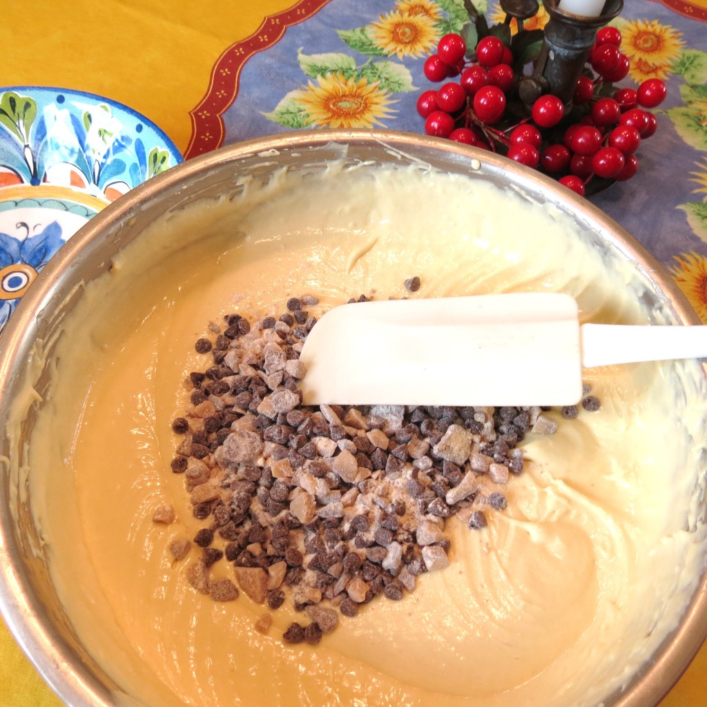 Boxed Cakes Mixes are Making Smaller Cakes – Here’s how to fix that!